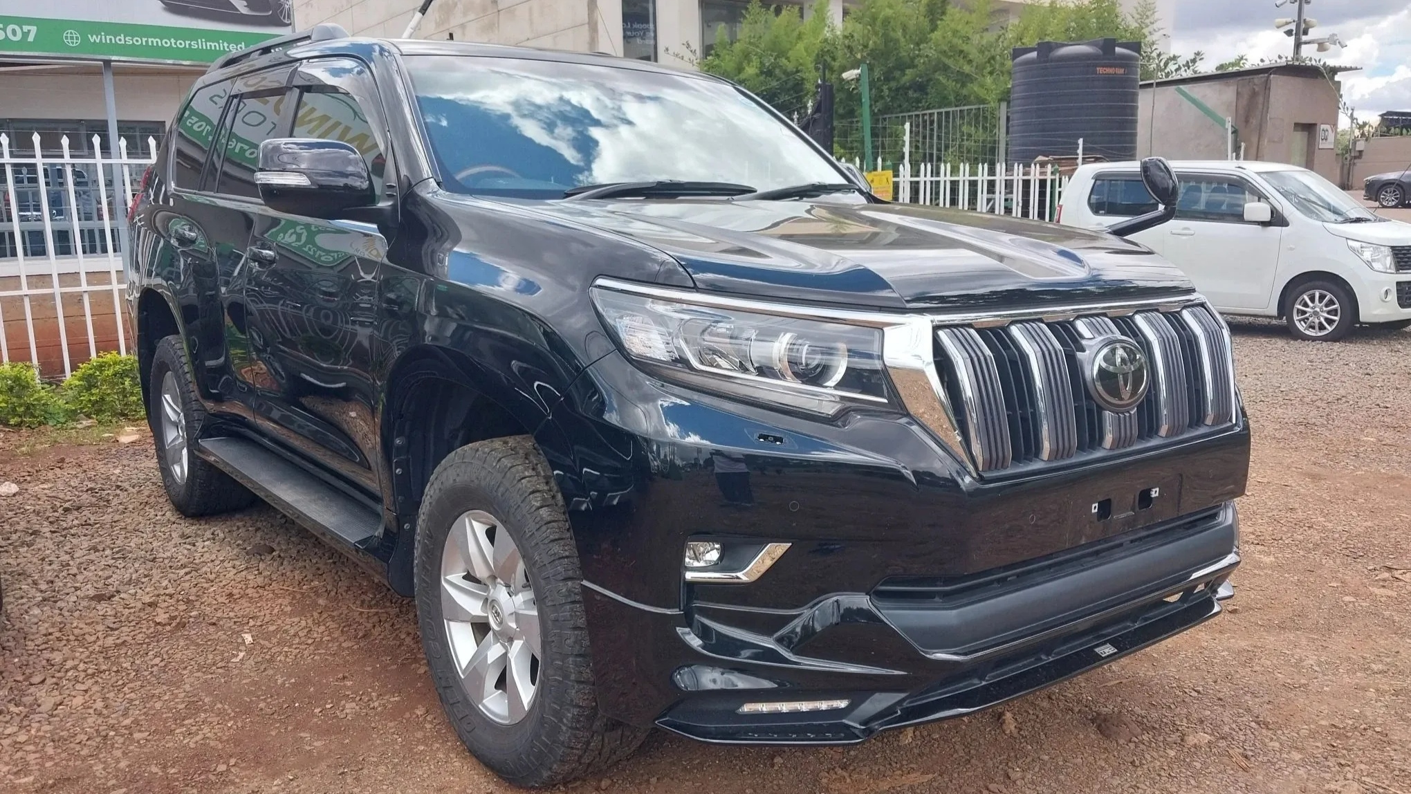 Toyota Land Cruiser Prado Lineup: TX, TXL, VX and VXL Initials Explained | whownskenya