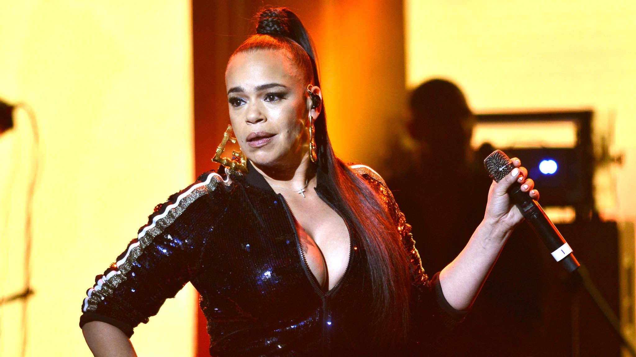 Faith Evans Parents: Get to Know Richard Swain and Helene Evans ...
