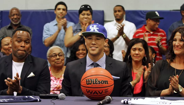 Devin Booker Parents: Getting to Know Melvin Booker and Veronica ...